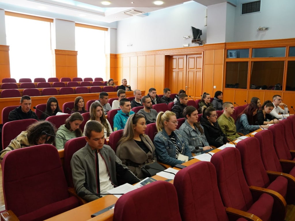 Stipendije najbolje rangiranim studentima na prijemnim ispitima na visokoškolskim ustanovama u ...